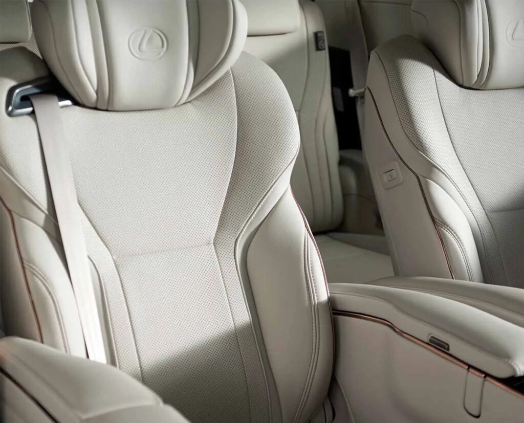 內飾抗汙鍍膜 - 鋼鐵露露，汽車鍍膜